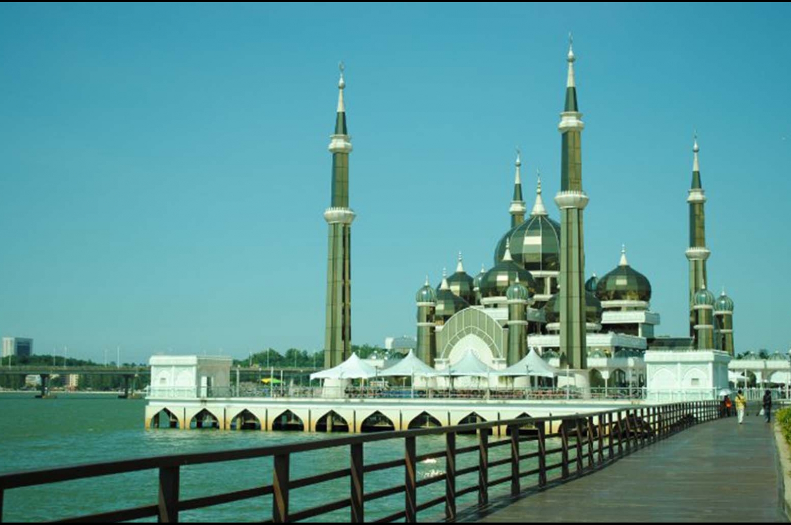 Crystal Mosque Kuala Terengganu, Kuala Terengganu, Malaysia | Gokayu, Your Travel Guide