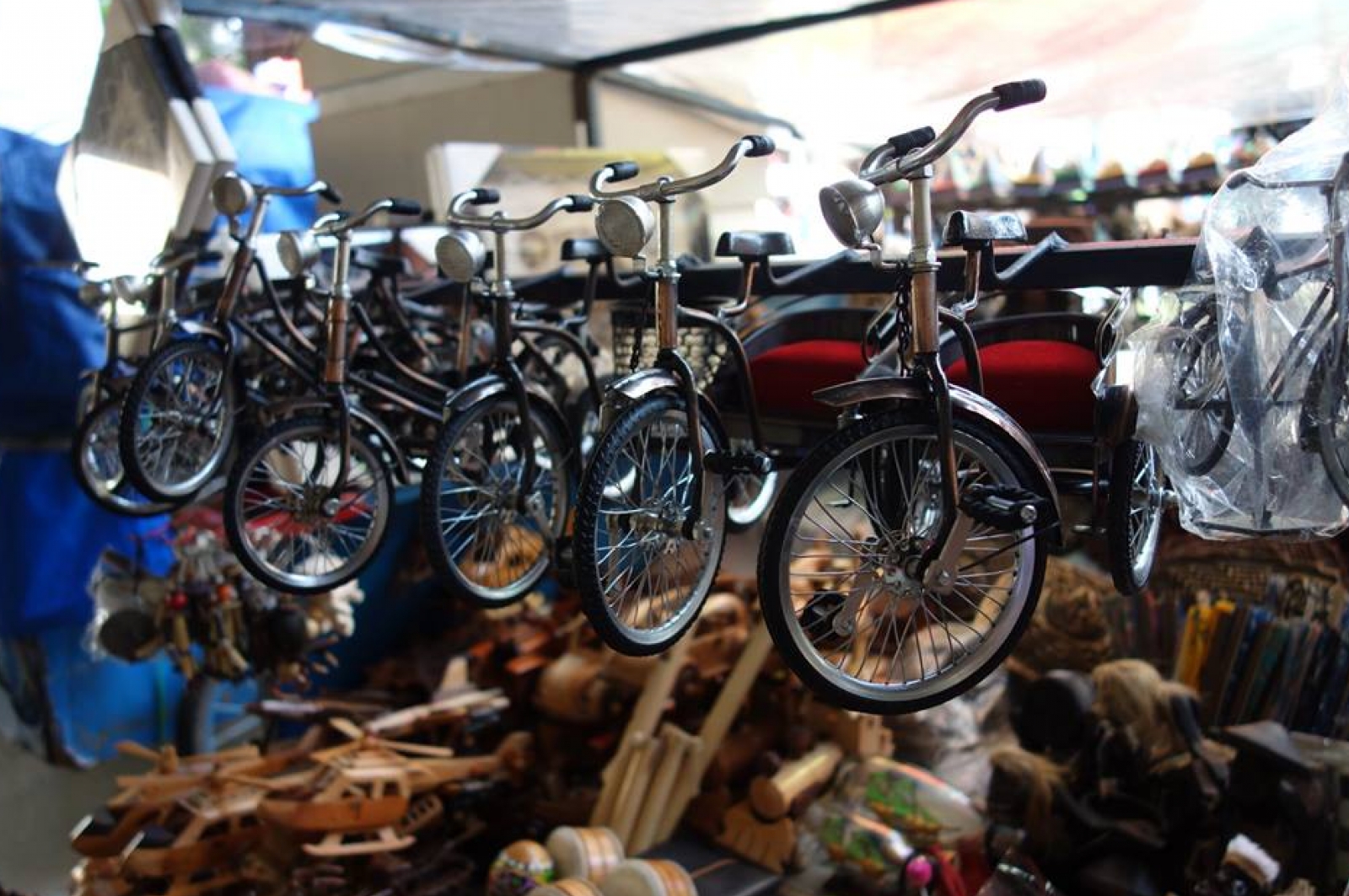 Beringharjo Market, Yogyakarta, Indonesia | Gokayu, Your Travel Guide